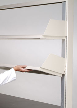 cantilevered flex carts | lab tables and carts | New England Lab